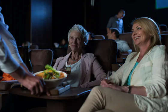 HOYTS LUX