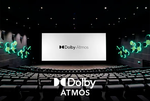 Cinema Experiences – HOYTS LUX, Xtremescreen, D-BOX & More